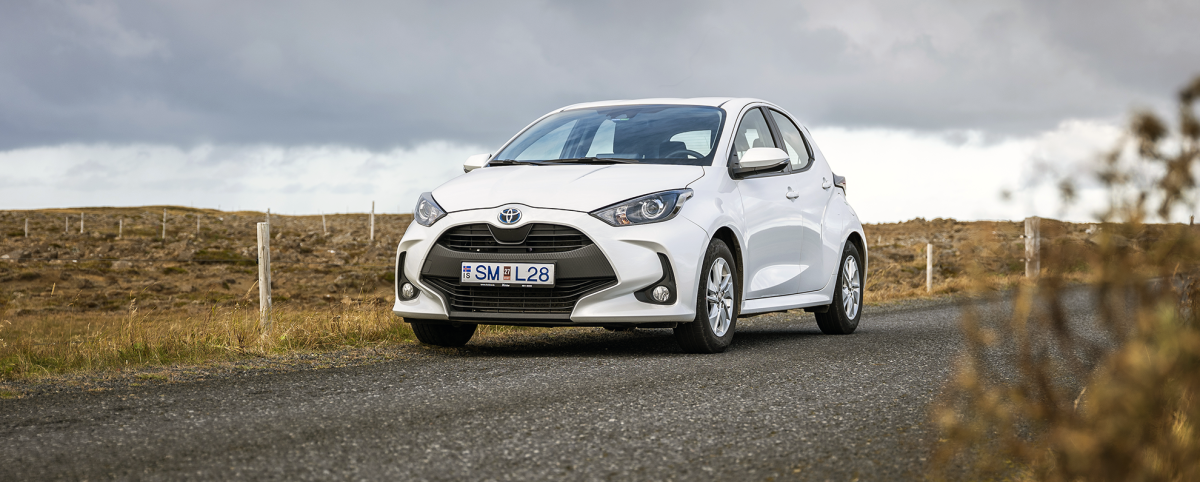 Renting a Manual or Automatic Car in Iceland | Holdur Car Rental ...